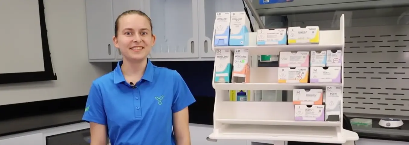 New! Suture Stand on Wheels | TrippNT